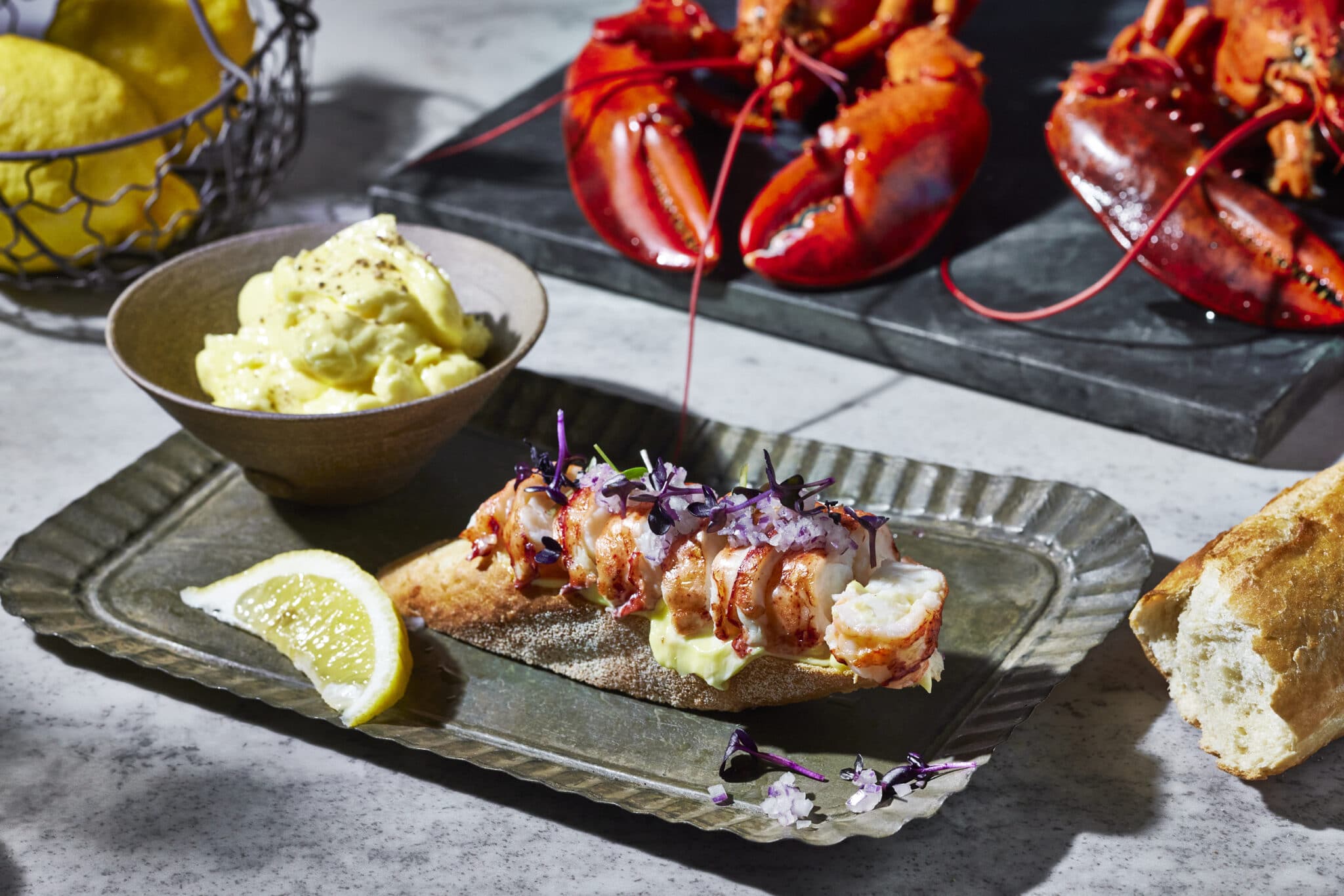 Kokt hummer med hjemmelaget aioli - Nettavisen Mat.