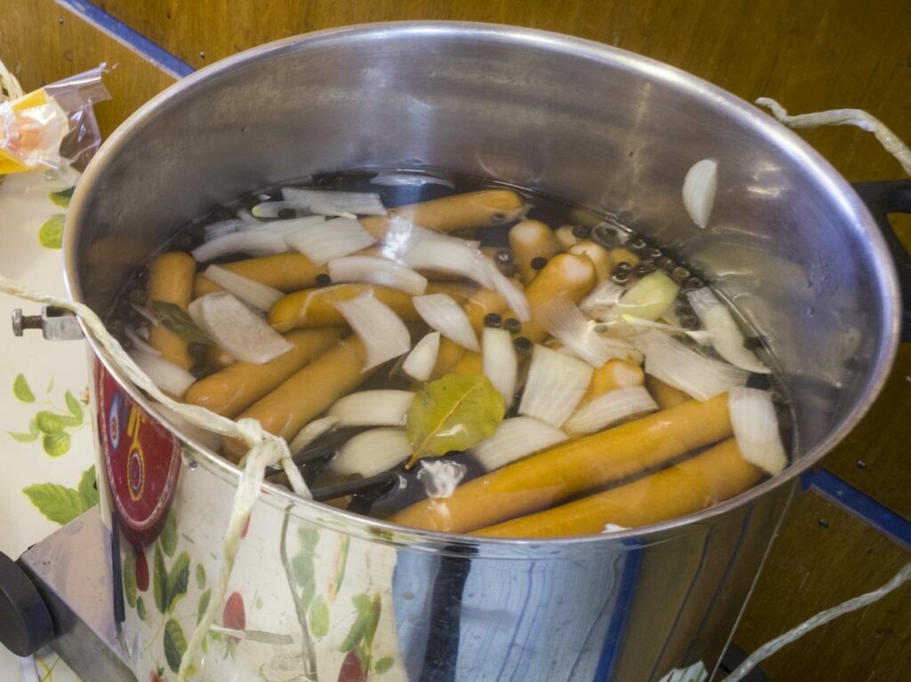 Hvordan koke pølser - Nettavisen Mat.